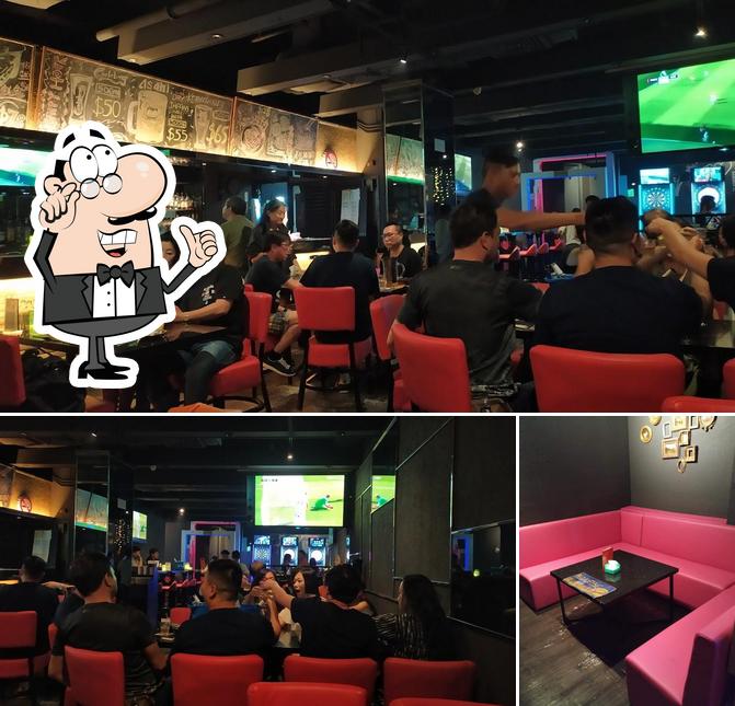 The Cosmo Pub II, Hong Kong - Restaurant menu, prices and reviews