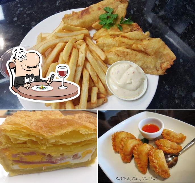 Stokes valley Bakery Thai Food in Wellington - Restaurant reviews
