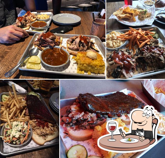Smoke Daddy BBQ - Wrigleyville, Chicago - Restaurant menu, prices and ...