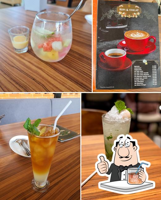 Aroem Restaurant & Ballroom, Semarang - Restaurant menu, prices and reviews