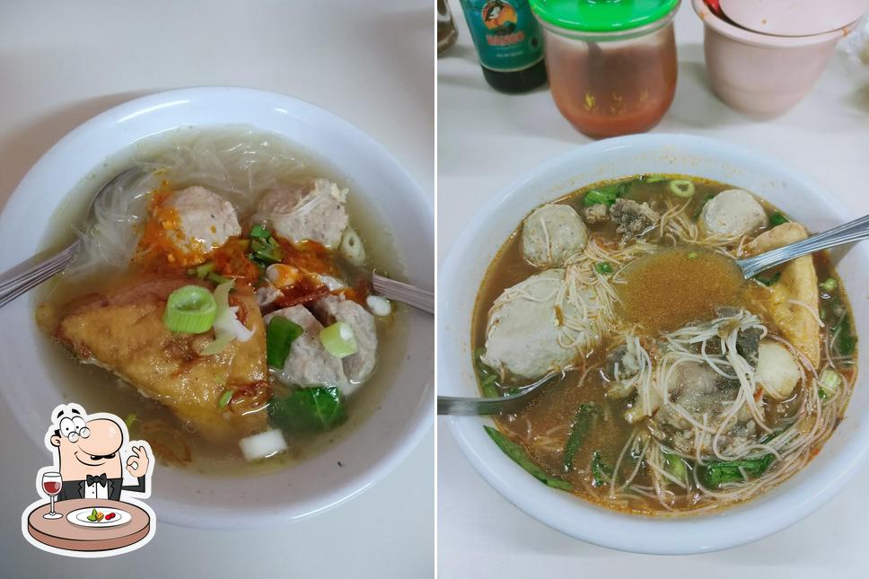 Bakso Pak PUR Rusun Boeing Kemayoran restaurant, Central Jakarta ...