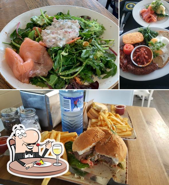 Bulli Beach Cafe, Bulli - Restaurant menu, prices and reviews