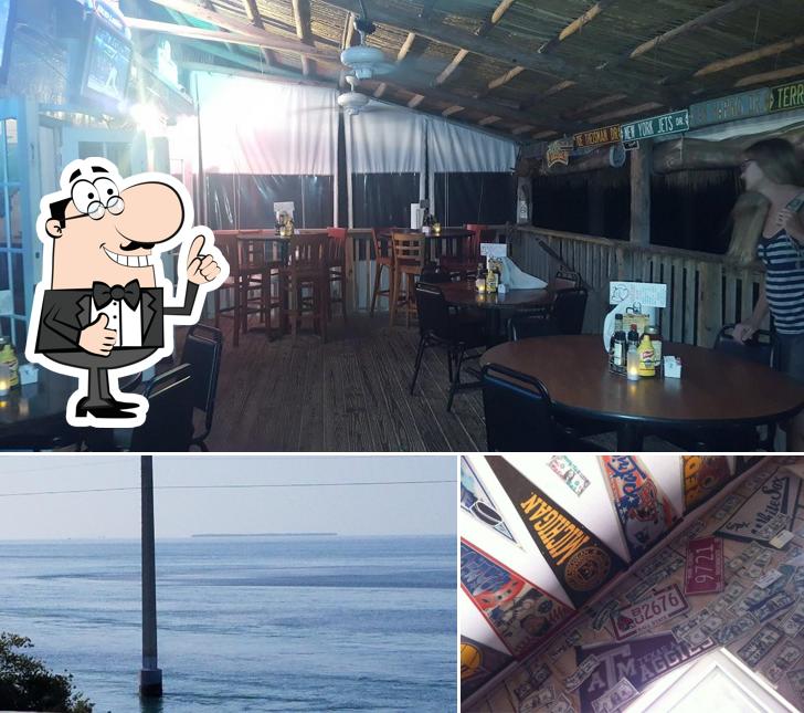 S.S. Wreck & Galley Grill in Marathon - Restaurant reviews