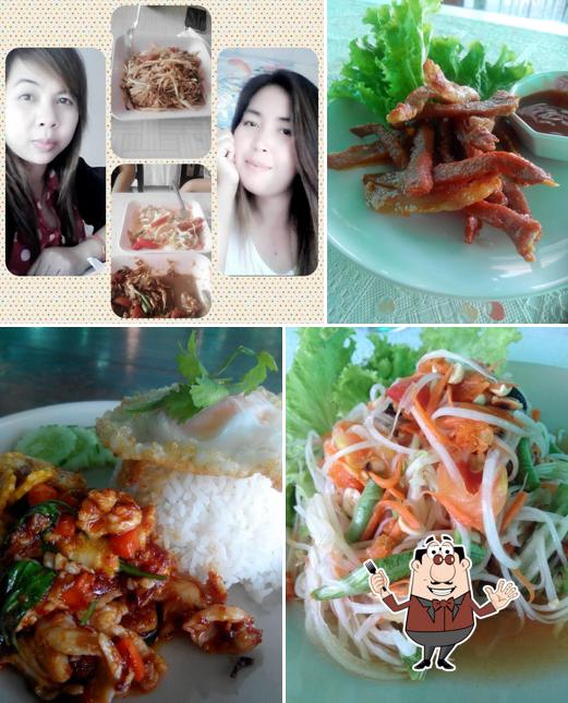 ส้มตำ 3 แสบ, Ban Tok - Menú del restaurante, precios y reseñas