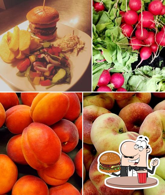 Woodview Farm Shop & Café, Gamlingay - Restaurant menu, prices and reviews