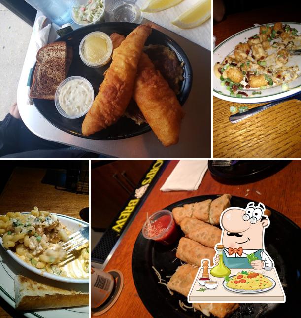 Hooligan's Super Bar in Milwaukee - Restaurant menu and reviews