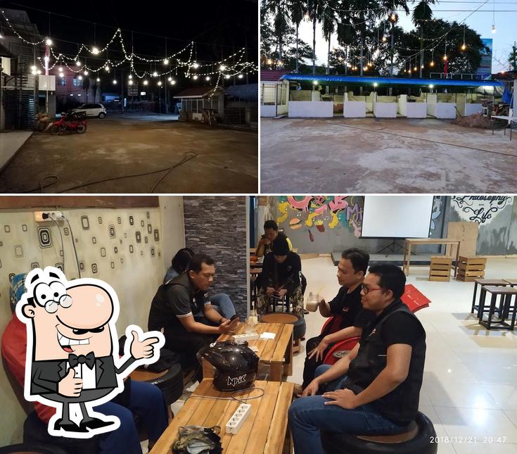 cafe cnb, Raya River - Restaurant reviews