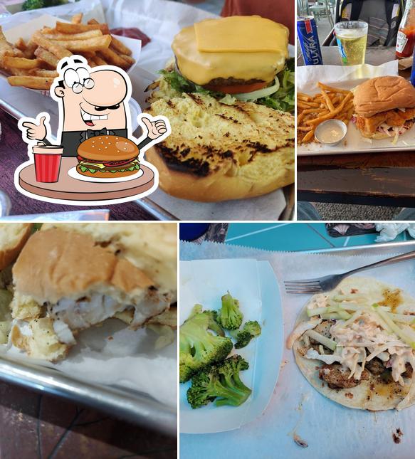 Mullet's Fish Camp in Saint Petersburg - Restaurant menu and reviews