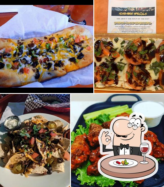 The KROW Sports Bar & Grill in Cottonwood - Restaurant menu and reviews
