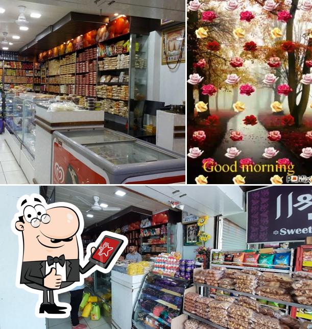 Shrinath Namkeen (Usha Nagar), Indore - Restaurant menu and reviews