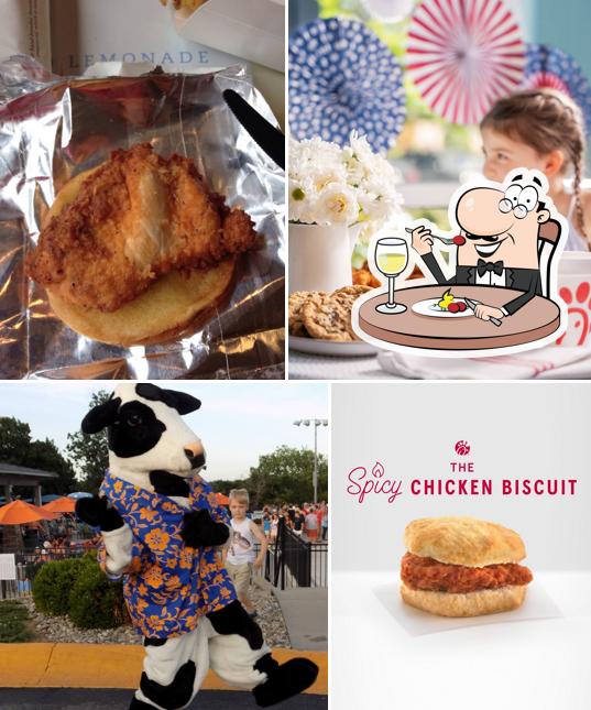 Chick-fil-A, 690 NW Blue Pkwy in Lee's Summit - Restaurant menu and reviews