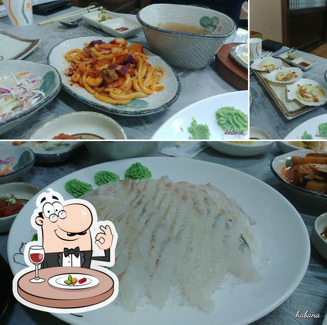 돌섬횟집 restaurant, Gimhae-si - Restaurant reviews