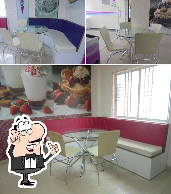 Baskin Robbins, Bengaluru, 6, 1st Main Road, Chandra Layout, Below Just ...