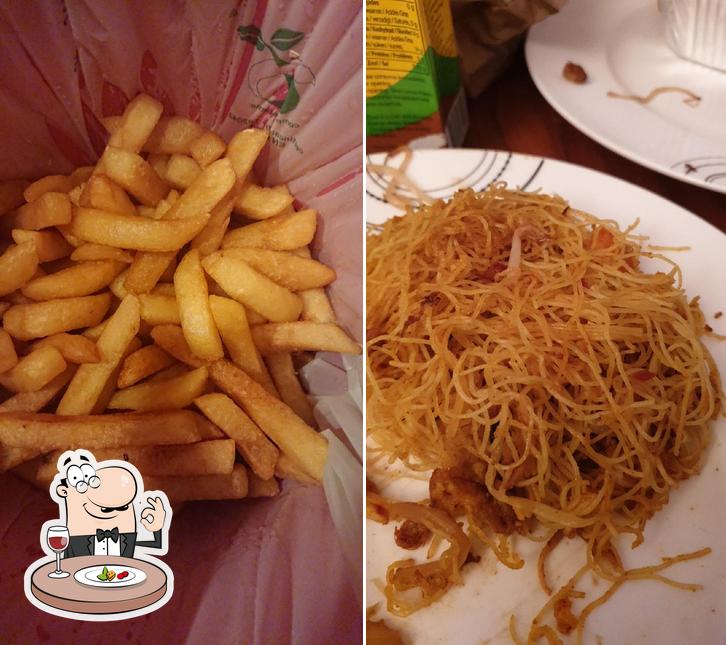 Ho Wah, 119 Plumstead High St in London - Restaurant menu and reviews