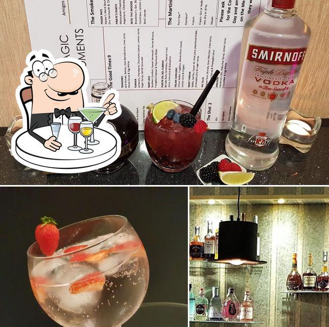 Magic Moments Cocktail Bar in Benidorm - Restaurant reviews