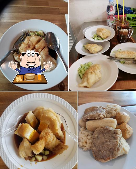 Pempek Megaria restaurant, Jakarta, Kompleks Bioskop Metropole 21 ...