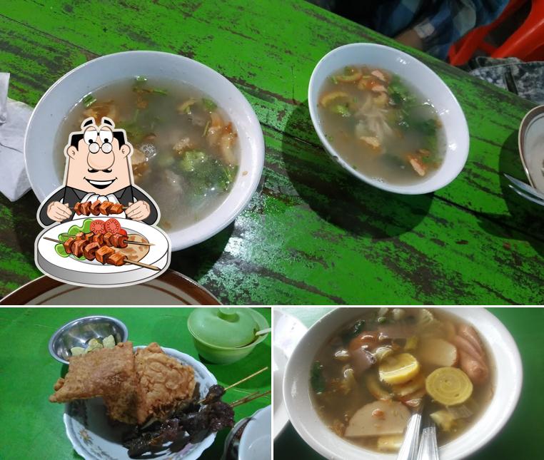 Soto Ayam Pak Nanto restaurant, Yogyakarta, Selokan Mataram ...