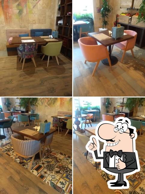 Xenia Cafe Lounge, Dubai, The Springs Souk - Restaurant menu and reviews