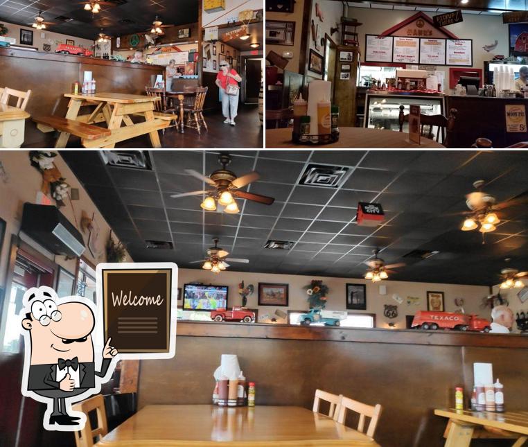 Hank's Catfish & BBQ, 8546 N Dale Mabry Hwy in Tampa - Restaurant menu ...