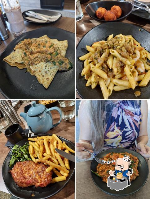 Rashays - Bundaberg, Avoca - Restaurant menu, prices and reviews