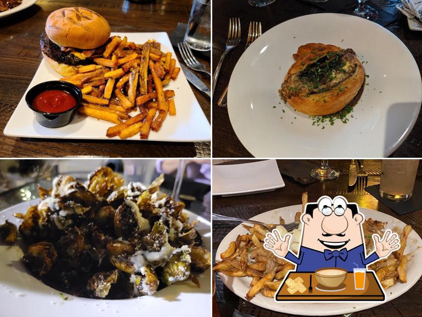 The Hound's Tale, Williamsburg - Restaurant menu, prices and reviews