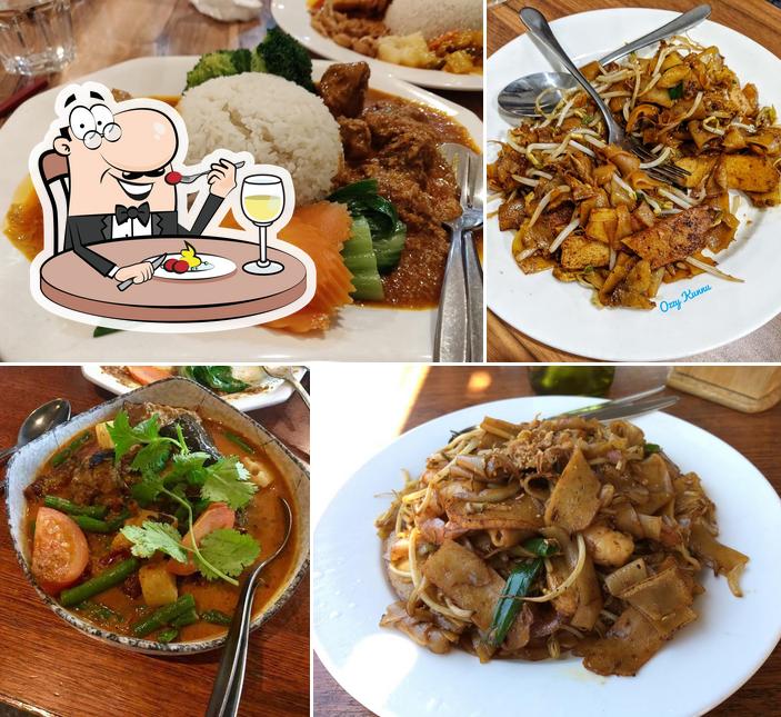 KL Bunga Raya, North Melbourne - Restaurant menu, prices and reviews