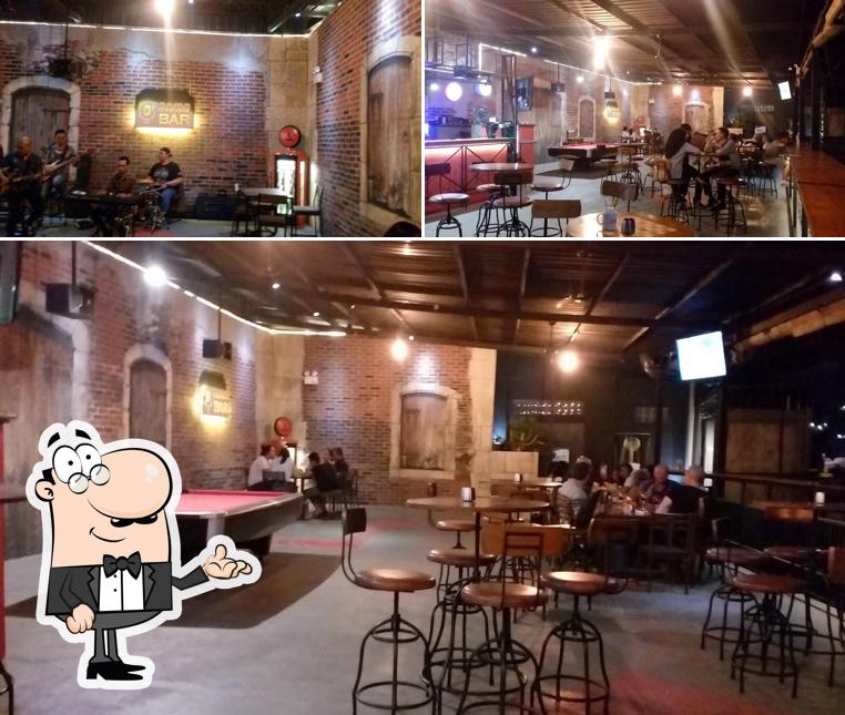 Aroma Bar Semarang, Gajahmungkur - Restaurant reviews