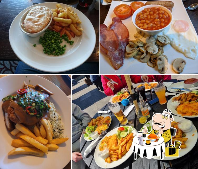 The Ship Inn, Saltburn-by-the-Sea - Restaurant menu, prices and reviews