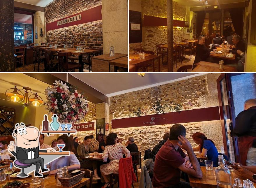 Sacrée Fleur Montmartre, Paris - Restaurant menu, prices and reviews