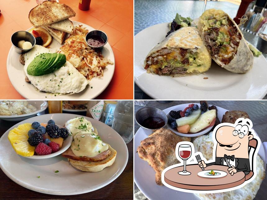 Wilma & Frieda's Cafe in Palm Desert - Restaurant menu and reviews