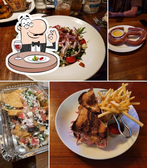 Mustang Harry's, New York City - Restaurant menu, prices and reviews