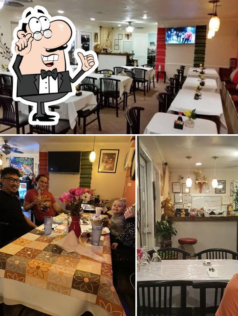 Thai Tanic Restaurant, 107 Harbor Blvd in Destin - Restaurant menu and ...