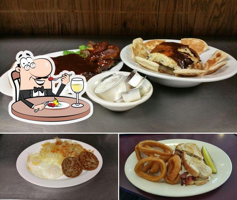Variety's Restaurant, North Canton - Restaurant menu, prices and reviews