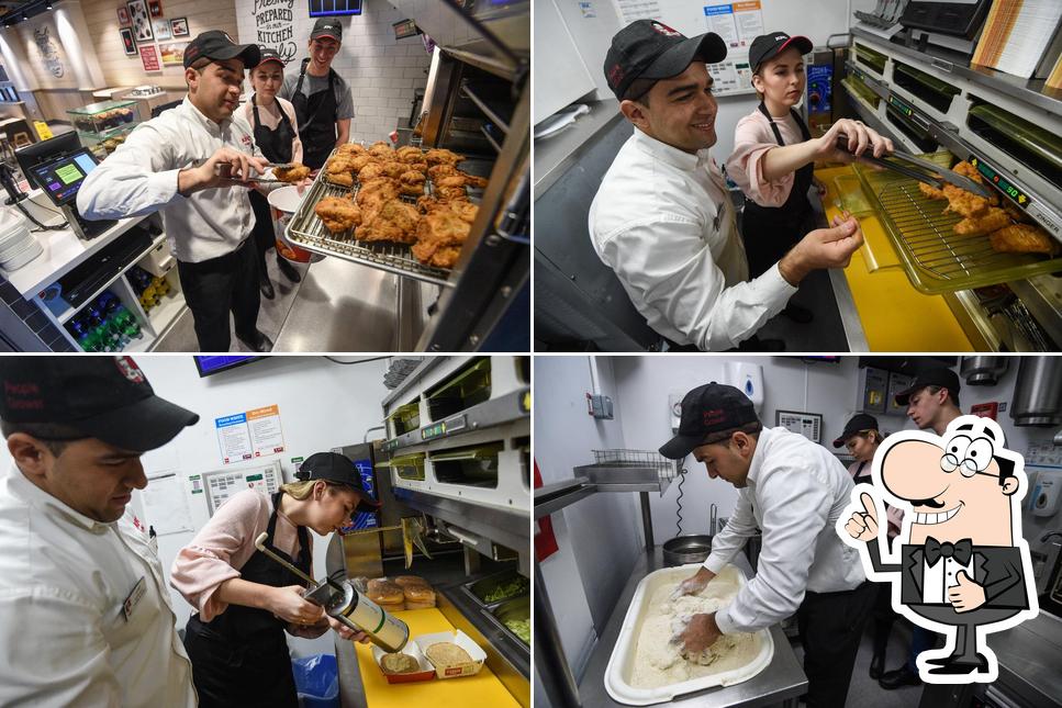 KFC London, Eleanor Cross Rd in Waltham Cross - Restaurant menu and reviews