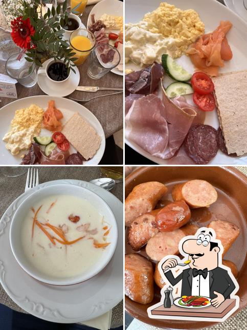 Café Opera, Bergen - Restaurant menu, prices and reviews