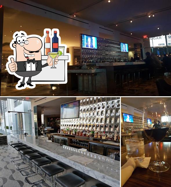 Riot House Restaurant + Bar, 8401 Sunset Blvd in West Hollywood ...
