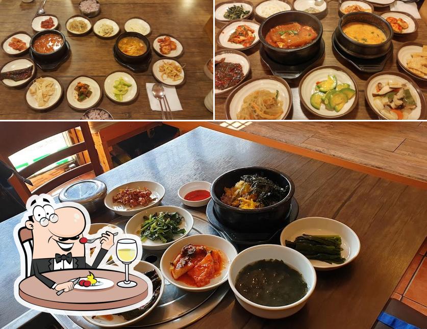 Sigol Bapsang, Seoul, Apgujeong - Restaurant menu, prices and reviews
