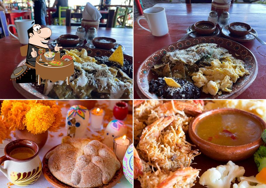 Cuates y Cuetes, Puerto Vallarta - Restaurant menu, prices and reviews