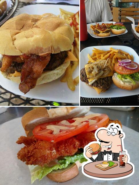 Muncheez in Miami Beach - Restaurant menu and reviews