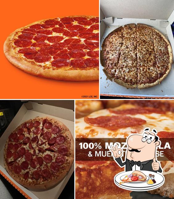Best restaurants in Santa Teresa Square Mall - Restaurant Guru