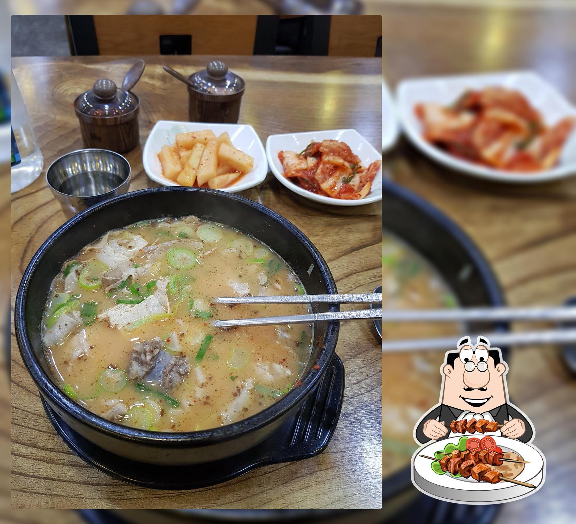 Restaurante 그 유명한 덕이 순대국, Bucheon - Opiniones del restaurante