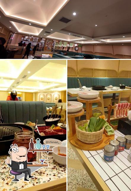 The Social Pot Pondok Indah restaurant, South Jakarta - Restaurant menu ...