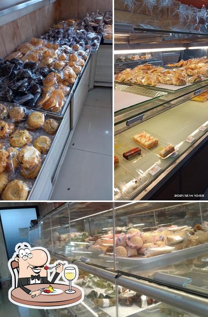 Vitasari Bakery Holis, Bandung, Jl. Holis No.327D - Restaurant reviews