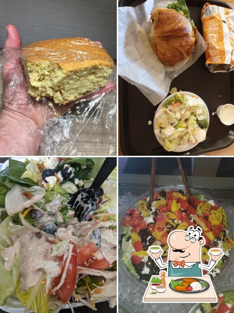 Salad Galley, 3023 Navarre Ave in Oregon - Restaurant menu and reviews