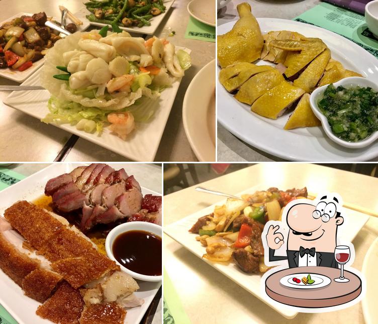 Congee Wong, 1 Spadina Rd in Richmond Hill - Restaurant menu and reviews
