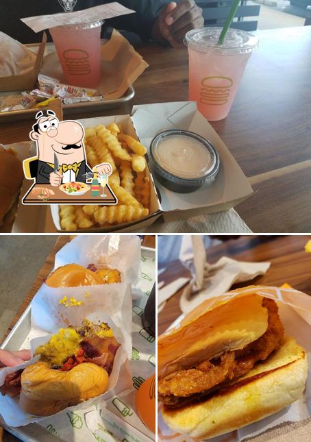 Shake Shack Ladue Crossing, St. Louis - Restaurant menu, prices and reviews