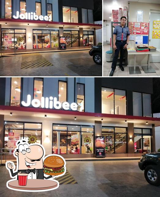 Jollibee, Caloocan - Restaurant menu, prices and reviews