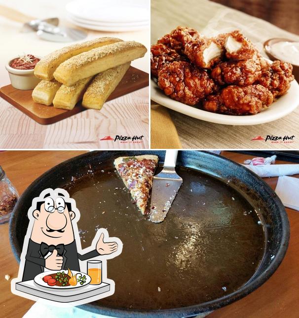 Pizza Hut Parry Sound in Parry Sound - Restaurant menu and reviews