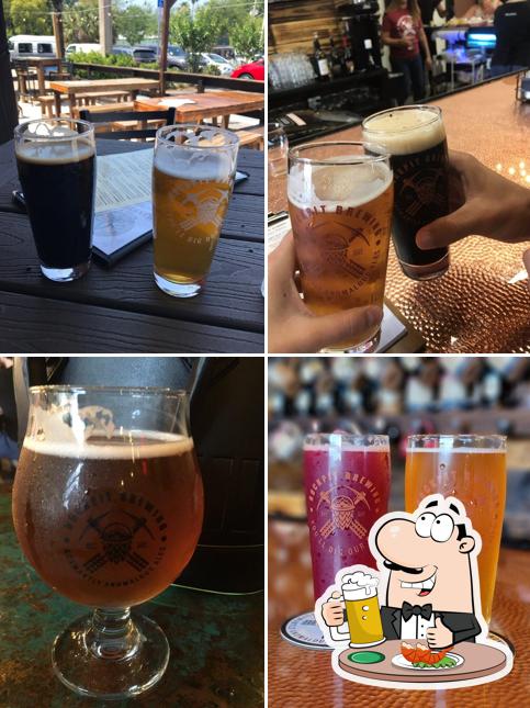 Rockpit Brewing in Orlando - Restaurant menu and reviews