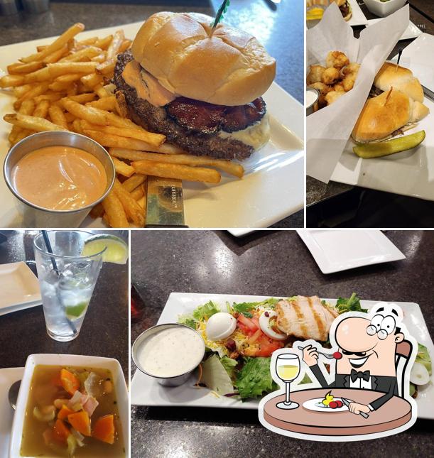 Hug-Hes Cafe in Syracuse - Restaurant menu and reviews